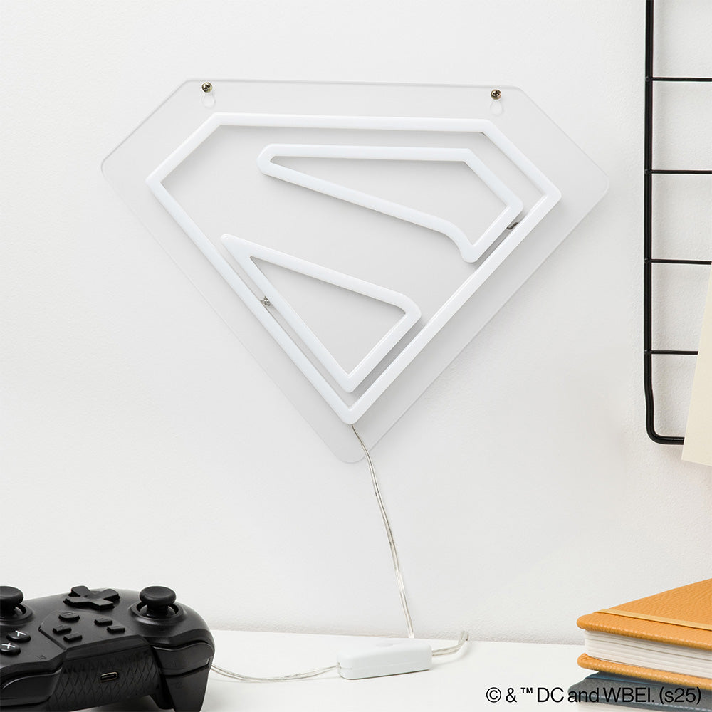 SUPERMAN (2025 Movie) Superman Wall Mountable LED Neon Light – Cinemark ...